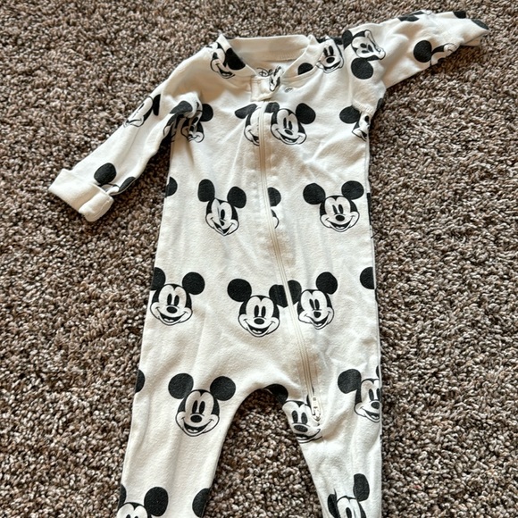 monica and andy | One Pieces | Monica And Andy Micky Mouse Zipper ...